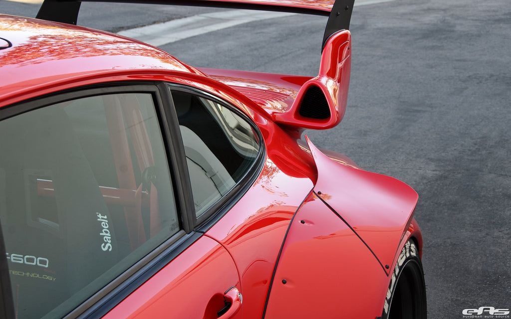 RWB PORSCHE 993 Wide Body Kit – Rauh-Welt Begriff Los Angeles